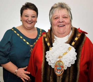 Council mourns the loss of former Mayor – Slough Borough Council